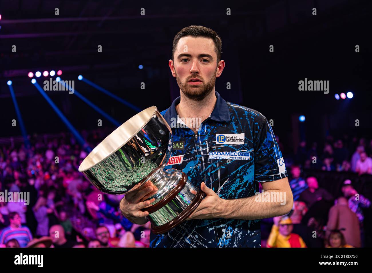 WV Active, Aldersley, Wolverhampton, UK. 19th Nov, 2023. 2023 PDC Grand ...