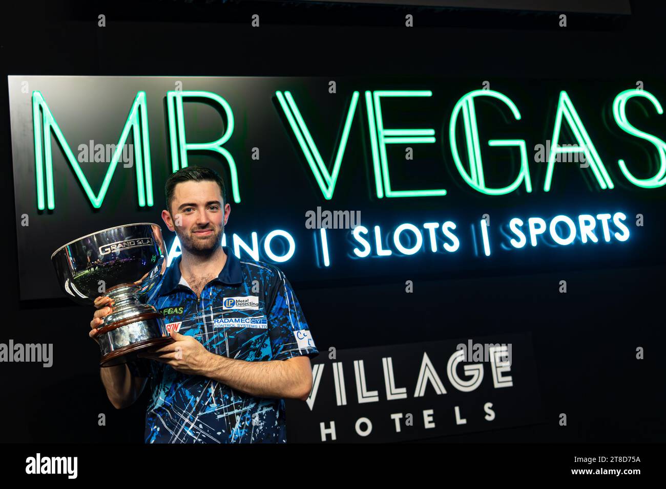 WV Active, Aldersley, Wolverhampton, UK. 19th Nov, 2023. 2023 PDC Grand ...