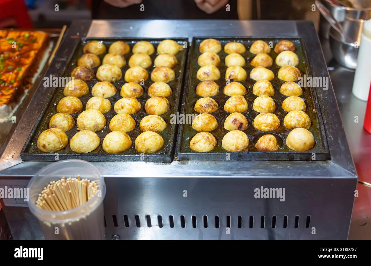 Octopus balls hi-res stock photography and images - Alamy