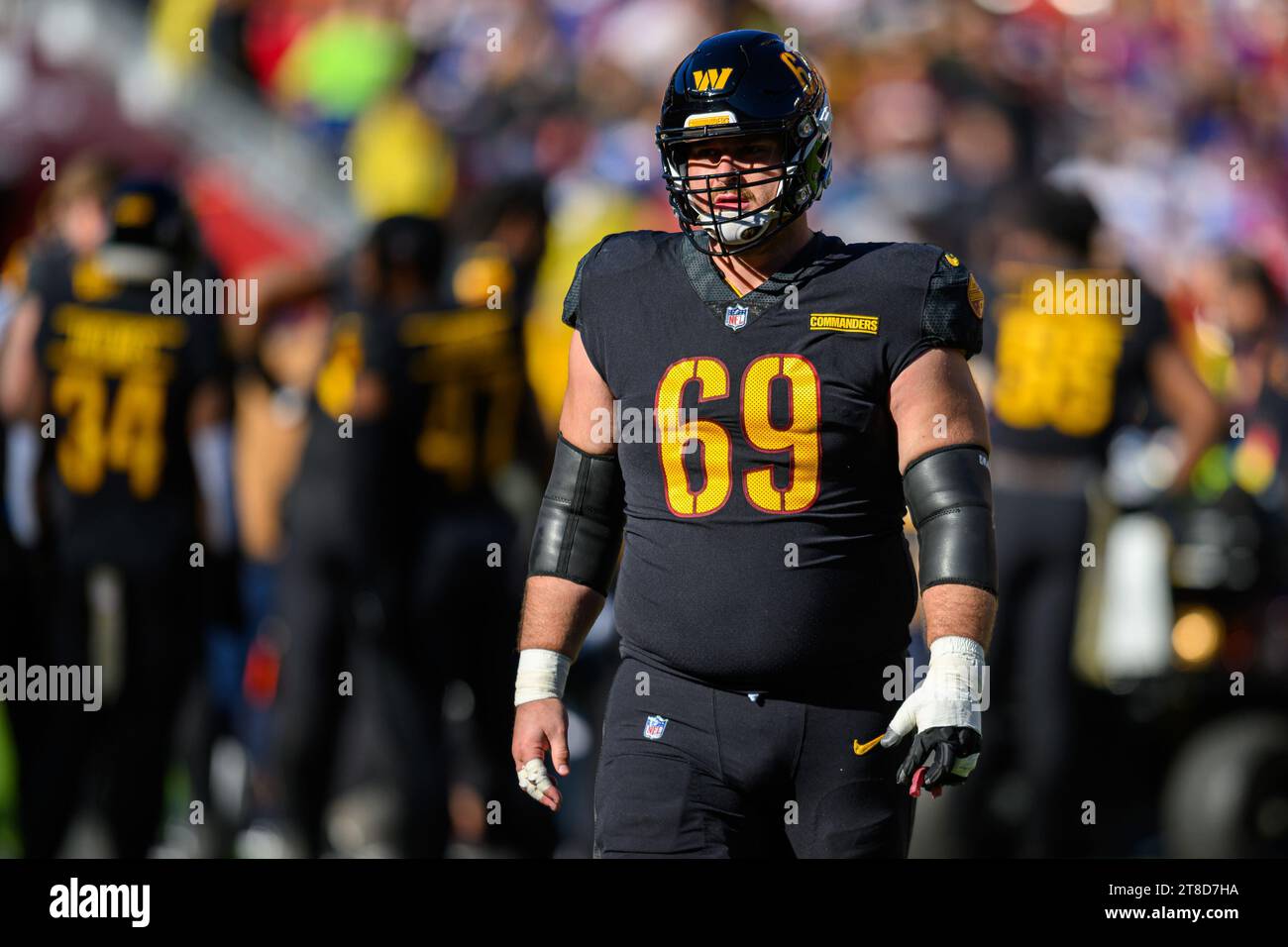 Landover, MD, USA. 19th Nov, 2023. Washington Commanders center Tyler ...