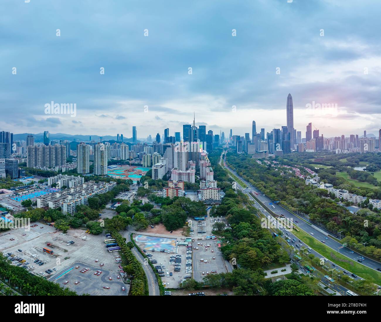 Shenzhen street landscape in night hi-res stock photography and images ...