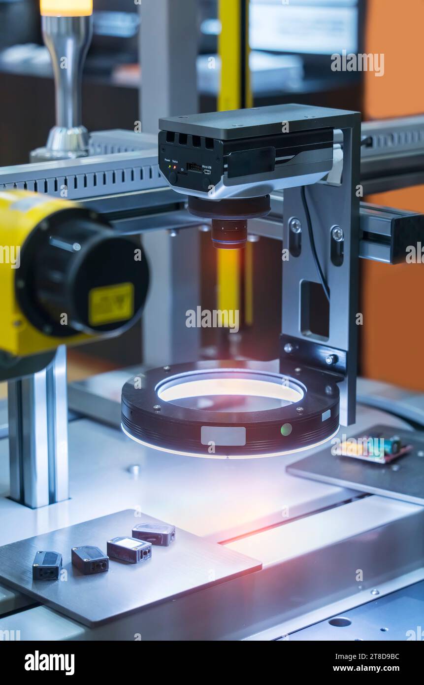 Vision sensor measuring instrument inspecting PCB circuit board Stock ...