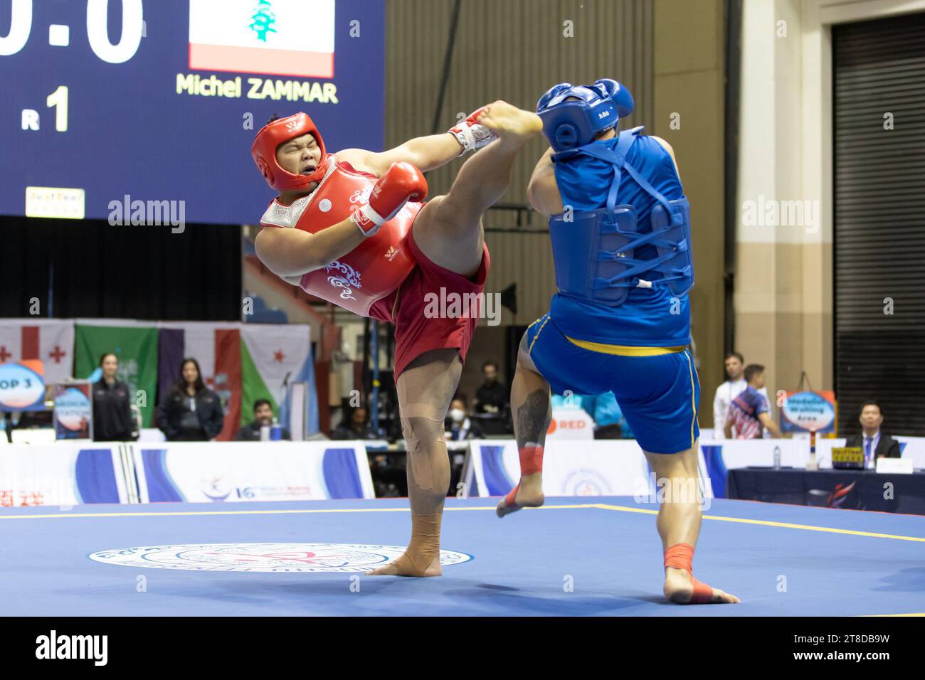 Fort Worth, USA. 19th Nov, 2023. Ye Xiang (L) of China and Michel ...