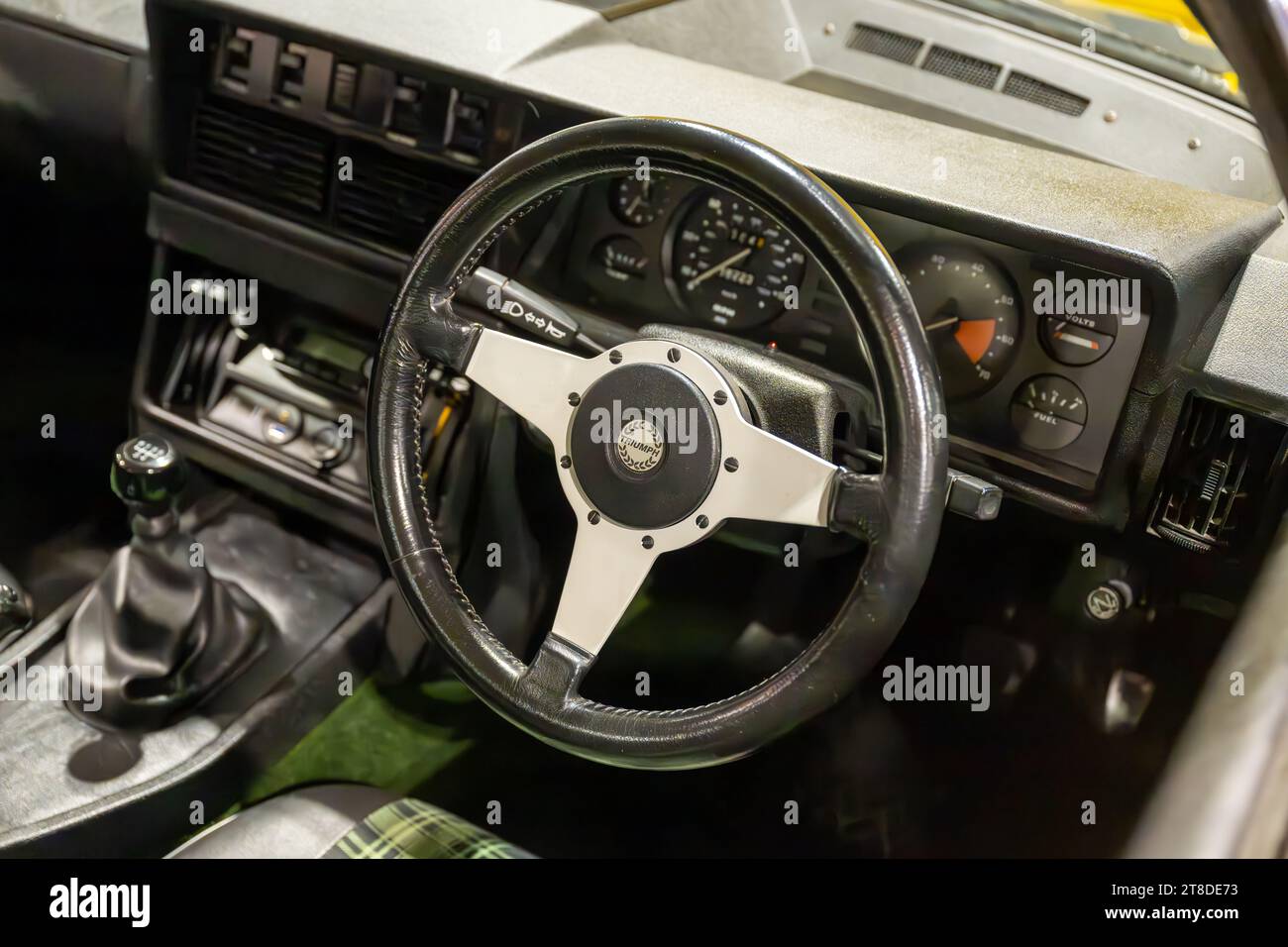 A Triumph TR8 Interior Stock Photo - Alamy