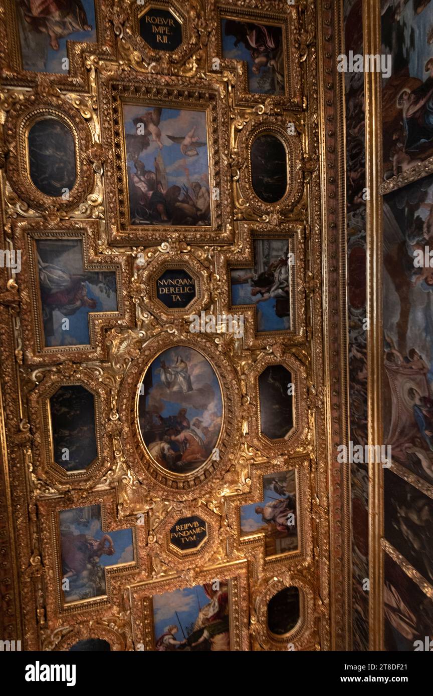 Veronese palazzo ducale hi-res stock photography and images - Alamy
