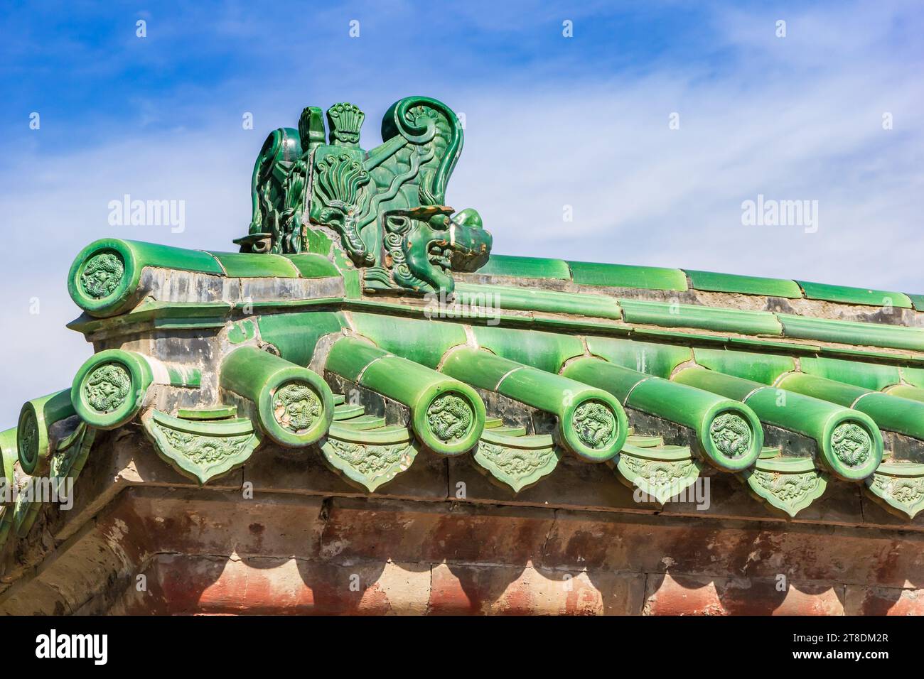 Detail of roof decoration in the Temple of Heaven Park in Beijing ...