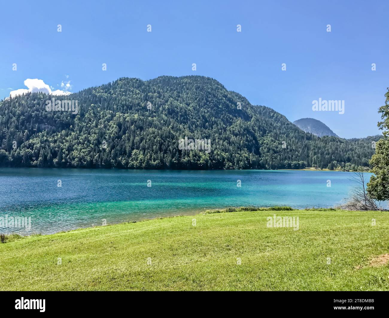 Huge mountain blue lake. Untouched wildlife of Europe. Majestic ...