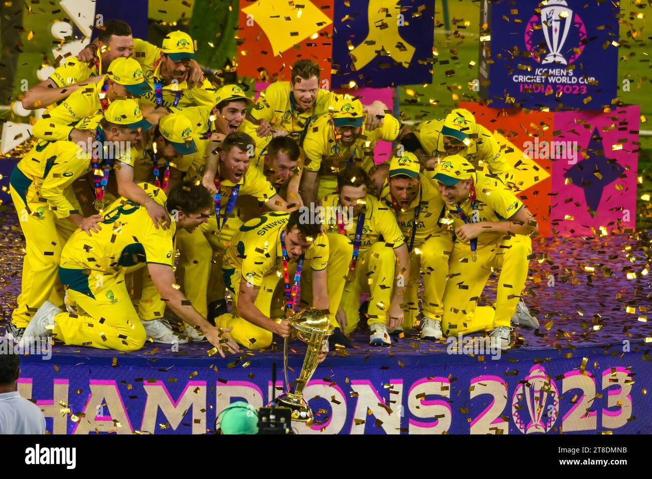 Ahmedabad, Gujarat, India. 19th Nov, 2023. Australian players ...