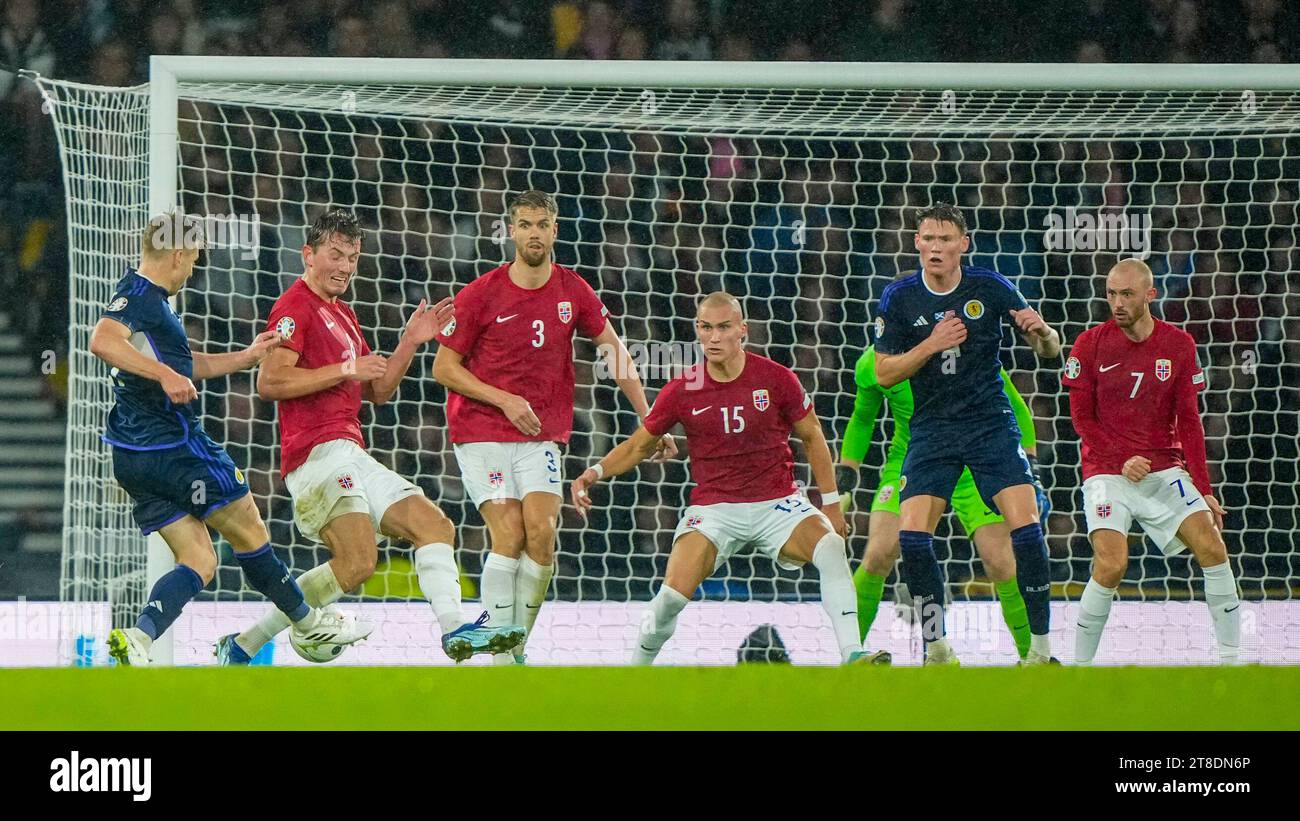 Glasgow, Scotland 20231119.Stuart Armstrong scores the 3-2 goal for ...