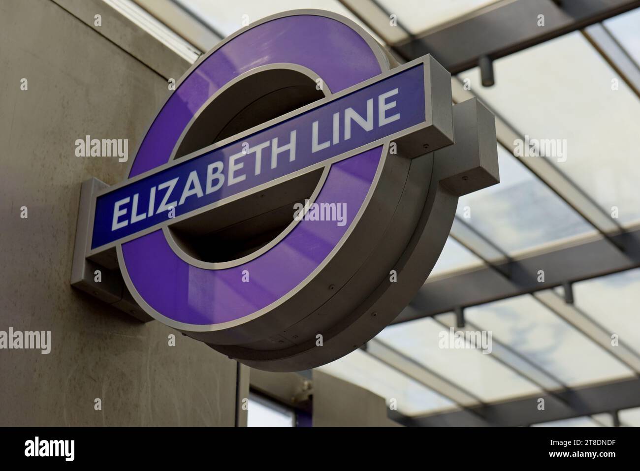 Elizabeth Line TFL Roundel sign at the entrance to the Elizabeth Line ...