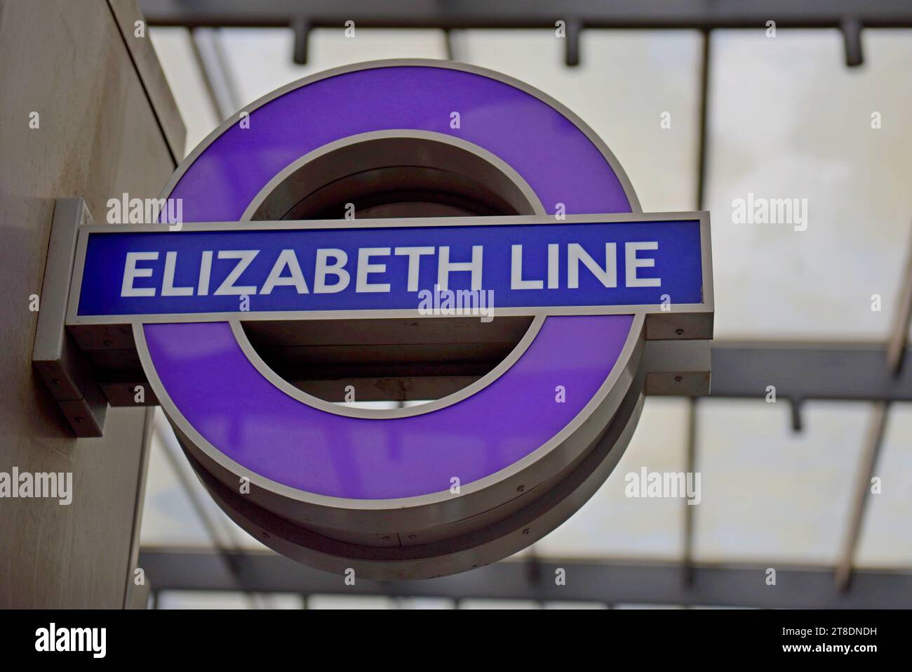Elizabeth Line TFL Roundel sign at the entrance to the Elizabeth Line ...