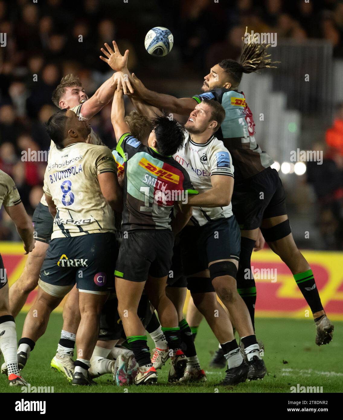 Harlequins' Chandler Cunningham-South in action during the Gallagher ...