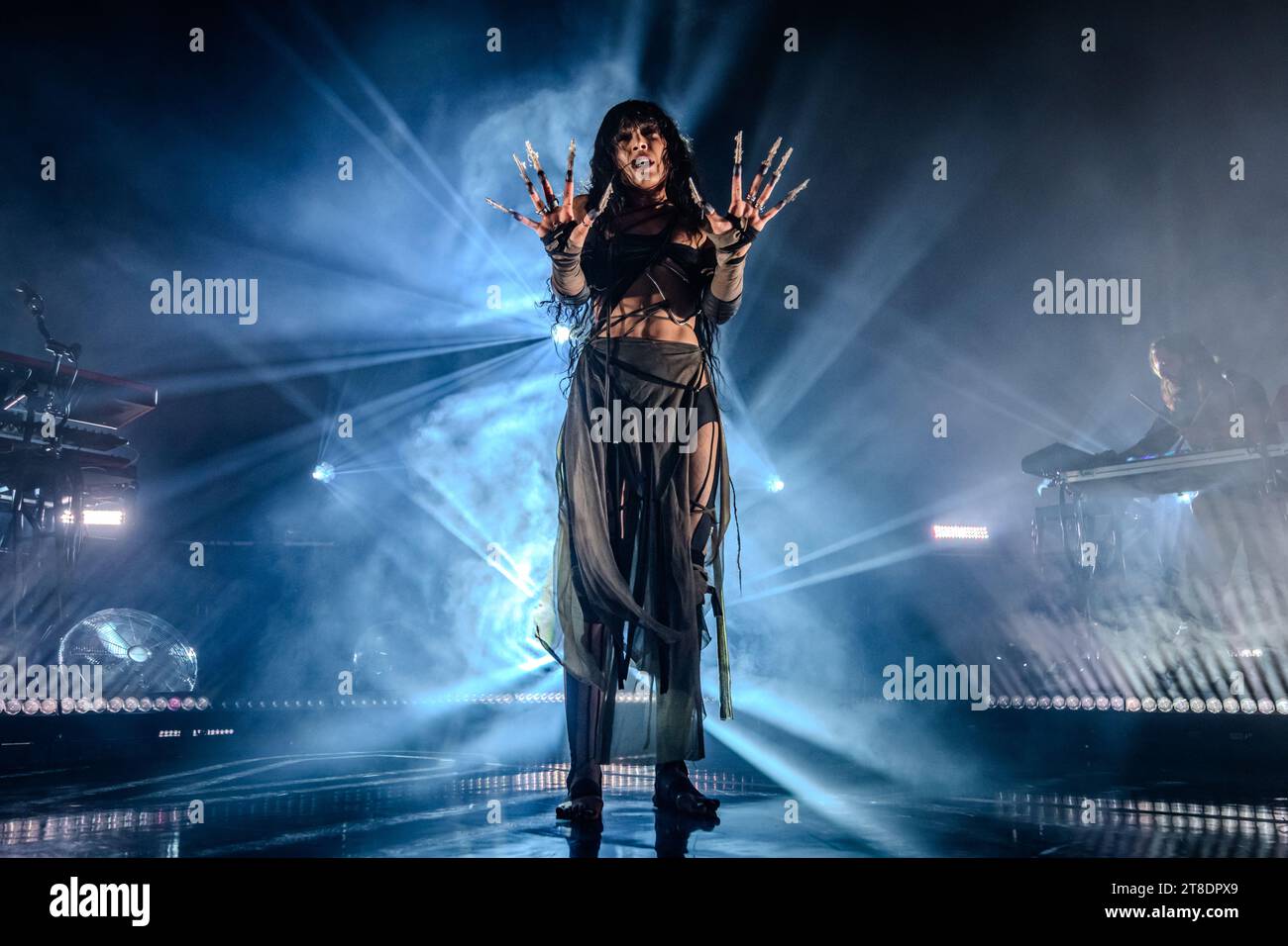 Oslo, Norway. 19th Nov, 2023. The Swedish singer Loreen performs a live ...