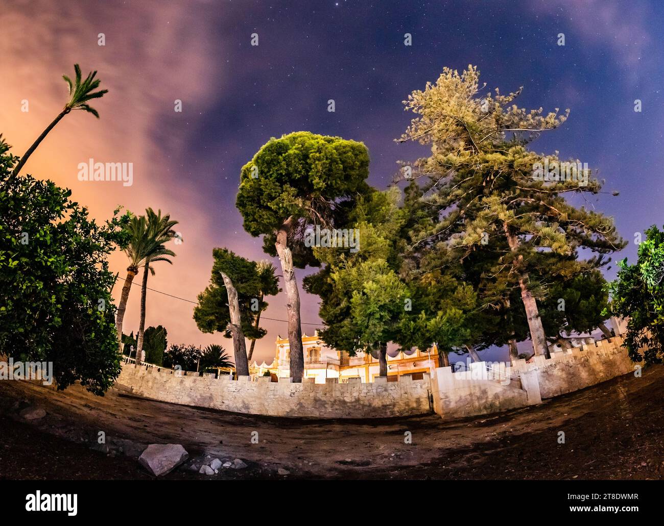 Monumental landmarks hi-res stock photography and images - Alamy