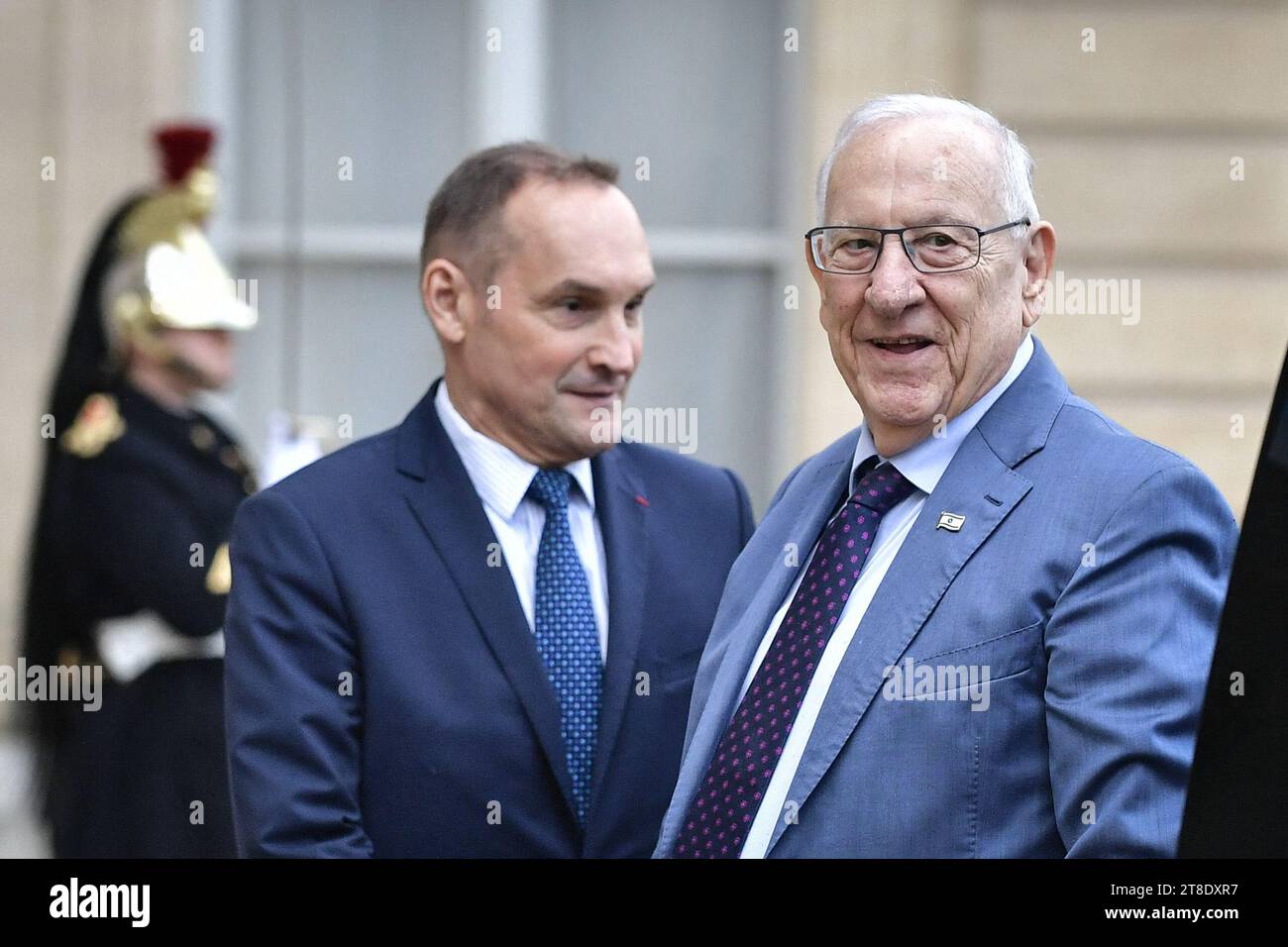 Paris, France. 20th Nov, 2023. Former Israeli President Reuven Rivlin arrives for a meeting with ...