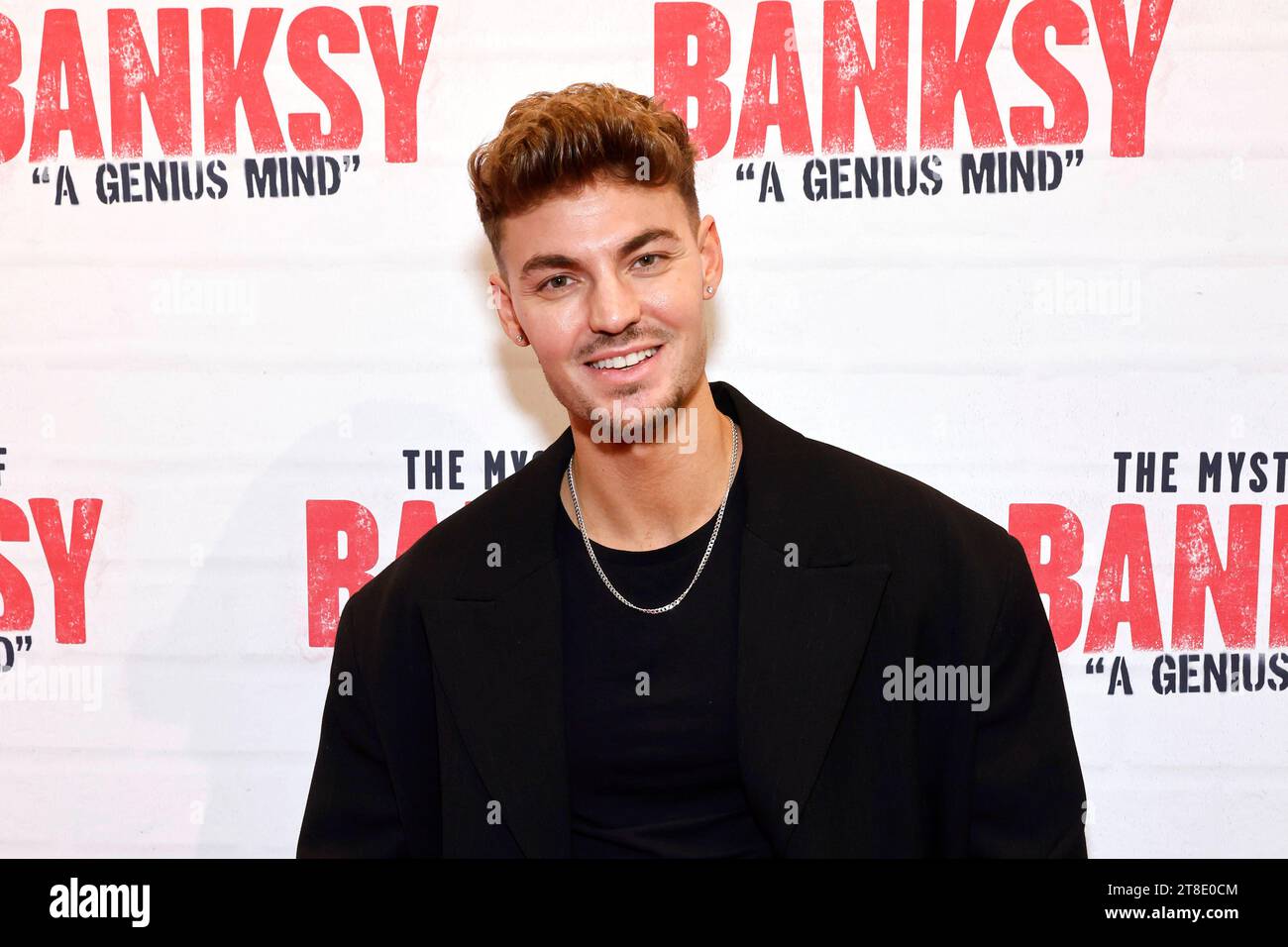 Schauspieler Karsten Walter bei der Eröffnung der Ausstellung The ...