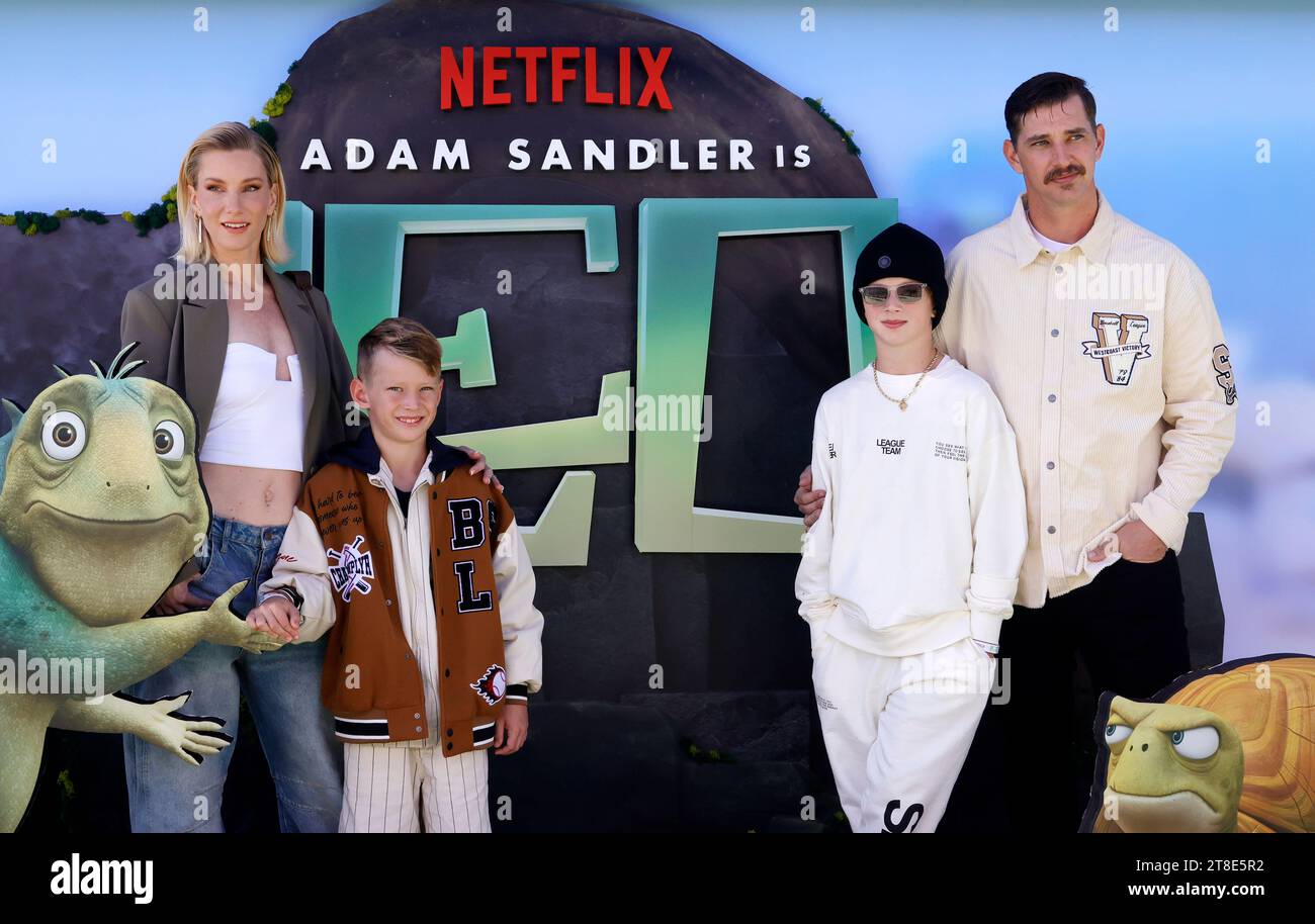 WESTWOOD, CA - NOVEMBER 19: Heather Morris, Taylor Hubbell, Elijah ...