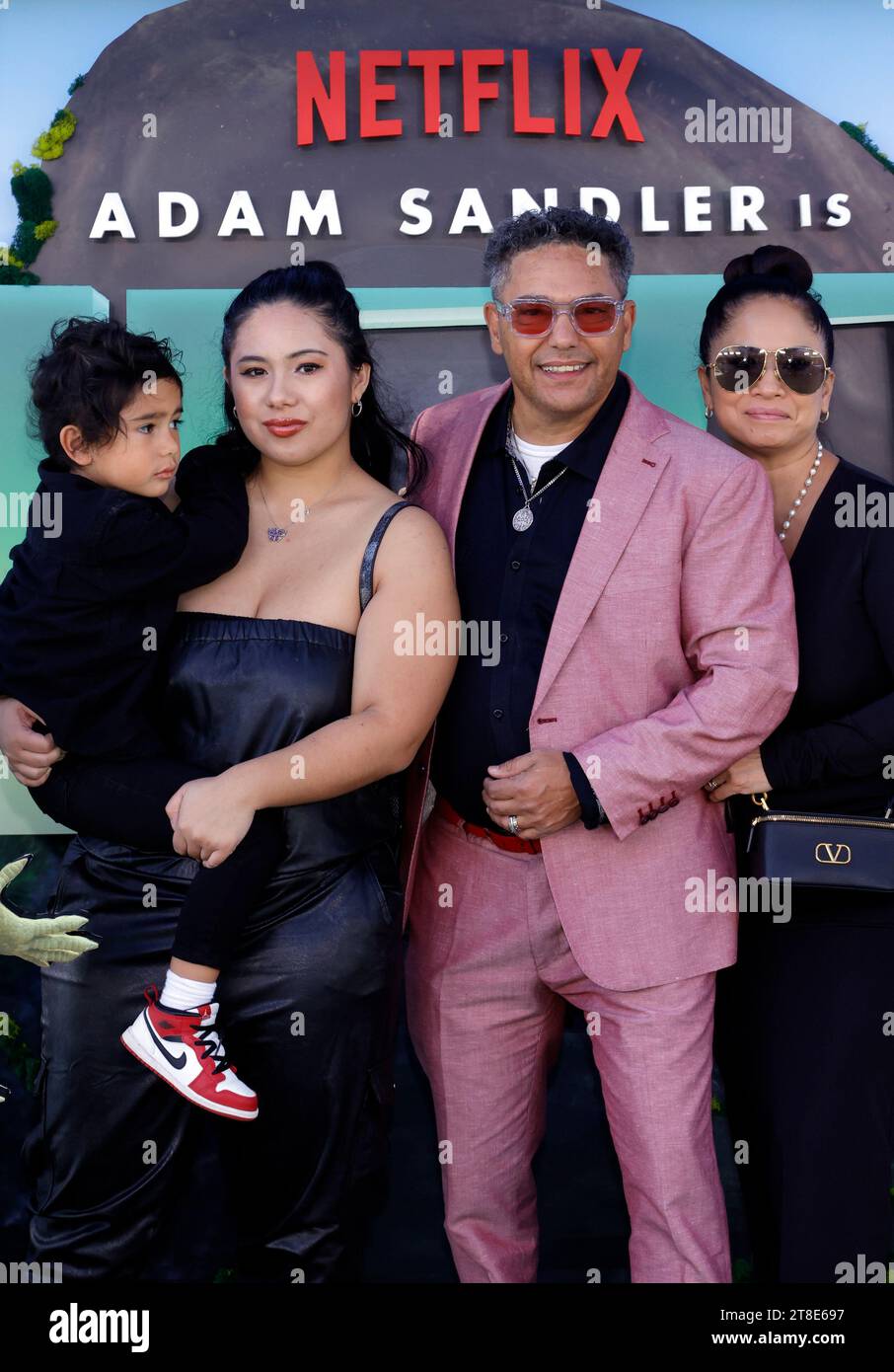 Nicholas turturro and family hi-res stock photography and images - Alamy