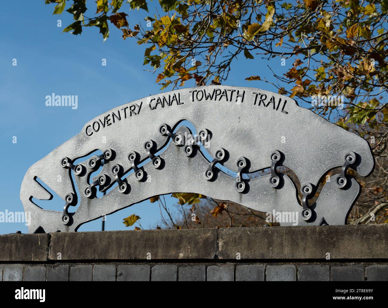 Coventry Canal Towpath Trail sculpture, Coventry, West Midlands ...