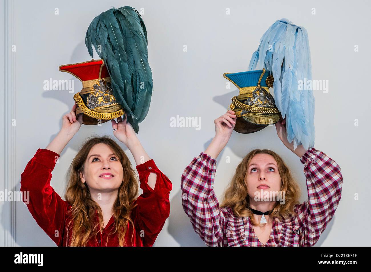 London, UK. 20th Nov, 2023. A Rare Officer's Full Dress Schapska Of The ...