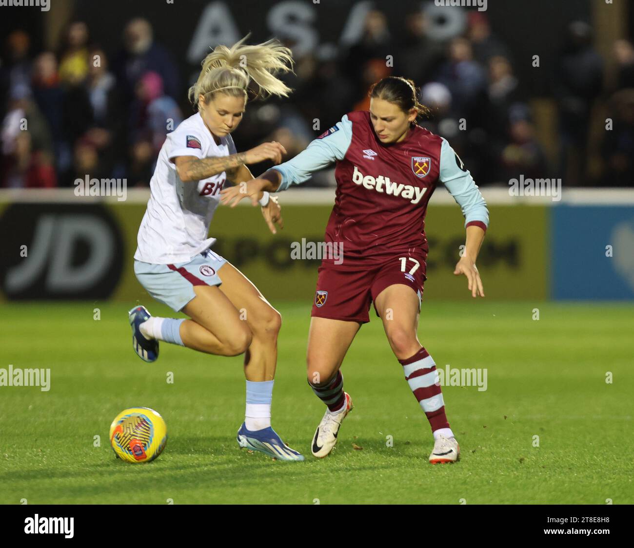 Rachel daly villa hi-res stock photography and images - Alamy