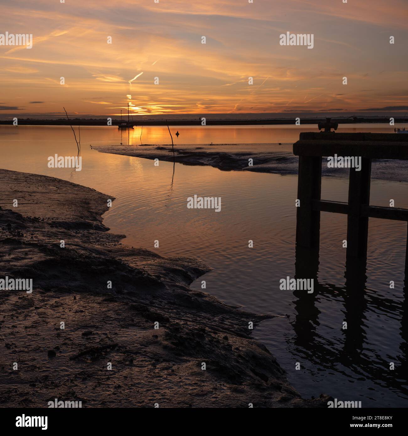 Heybridge basin maldon essex hi-res stock photography and images - Alamy