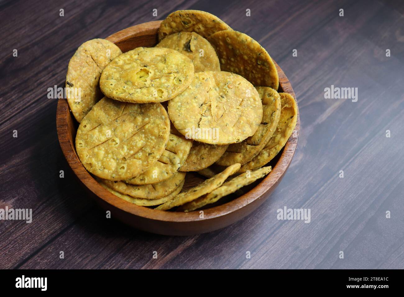 Crispy and crunchy methi mathri is a popular tea time snack in north ...