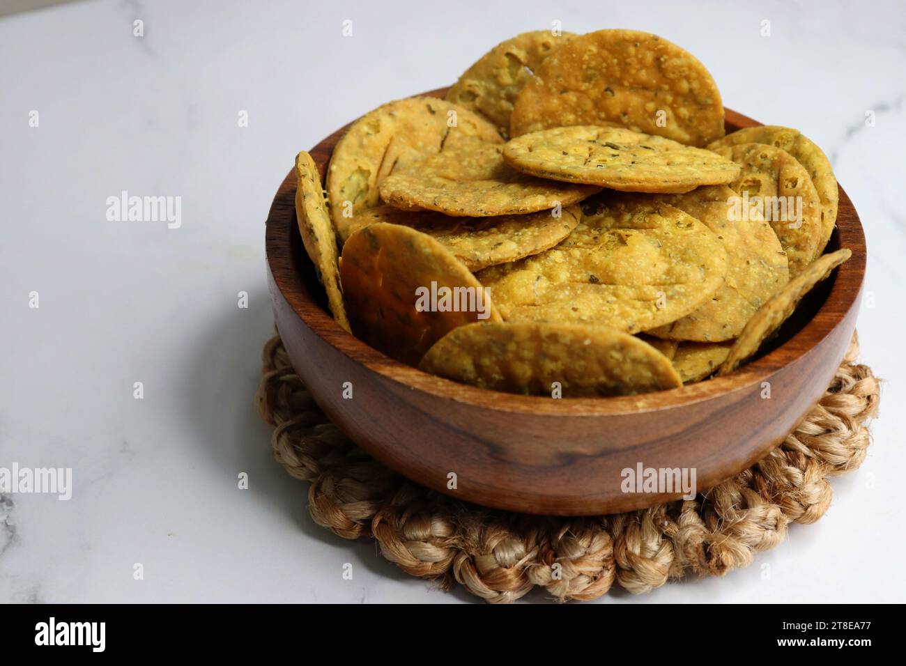 Crispy and crunchy methi mathri is a popular tea time snack in north ...