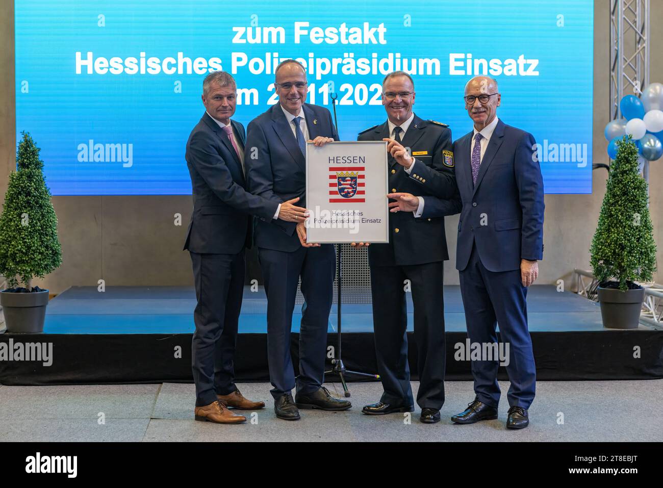 20 November 2023, Hesse, Lich: HPE Staff Council Chairman Jens Mohrherr ...