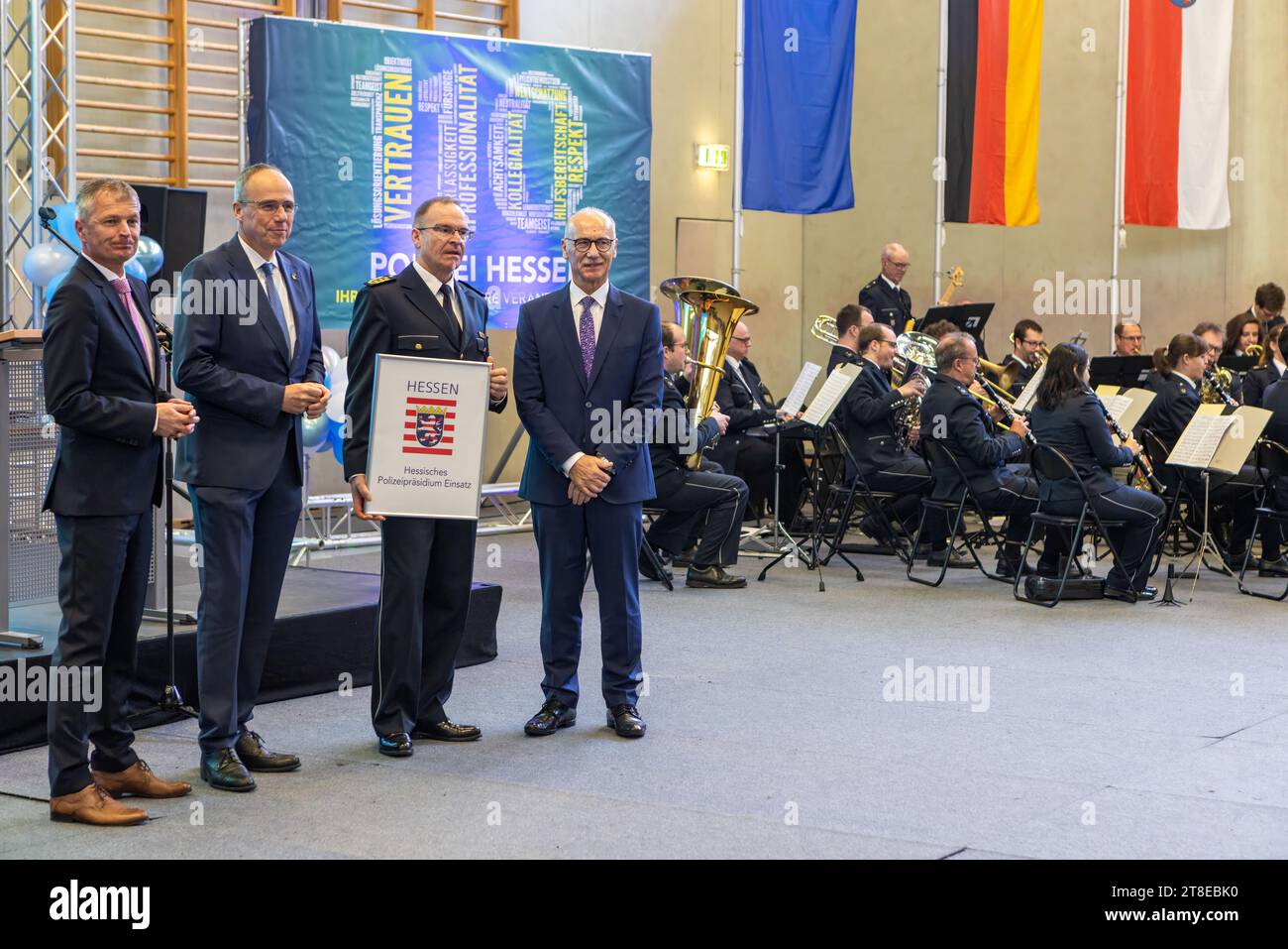 20 November 2023, Hesse, Lich: HPE Staff Council Chairman Jens Mohrherr ...