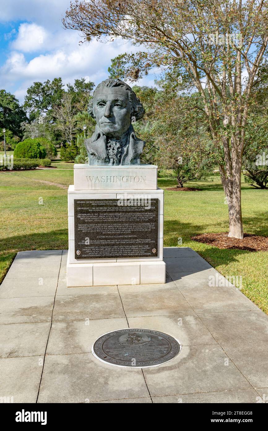 Baton Rouge, USA - October 24, 2023: statue of General George Washington at Lousiana Veterans ...