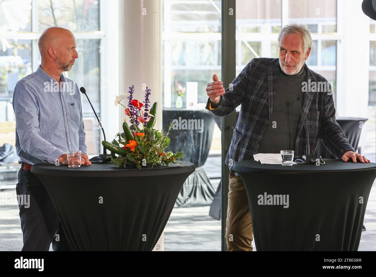 DRONTEN - Tjeerd de Groot of D66, Harm Holman of NSC (l-r) during "The ...