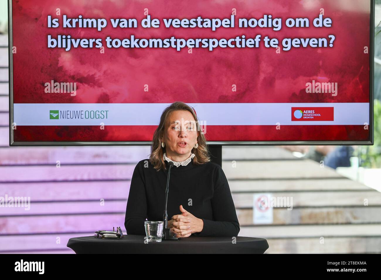 DRONTEN - Laura Bromet of GL/PvdA during "The Young Farmers Election ...