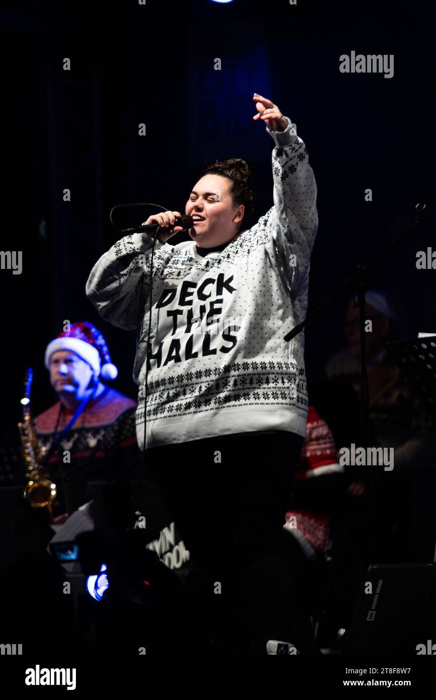 Singer songwriter Heidi Boualili performing at the Southend on Sea ...