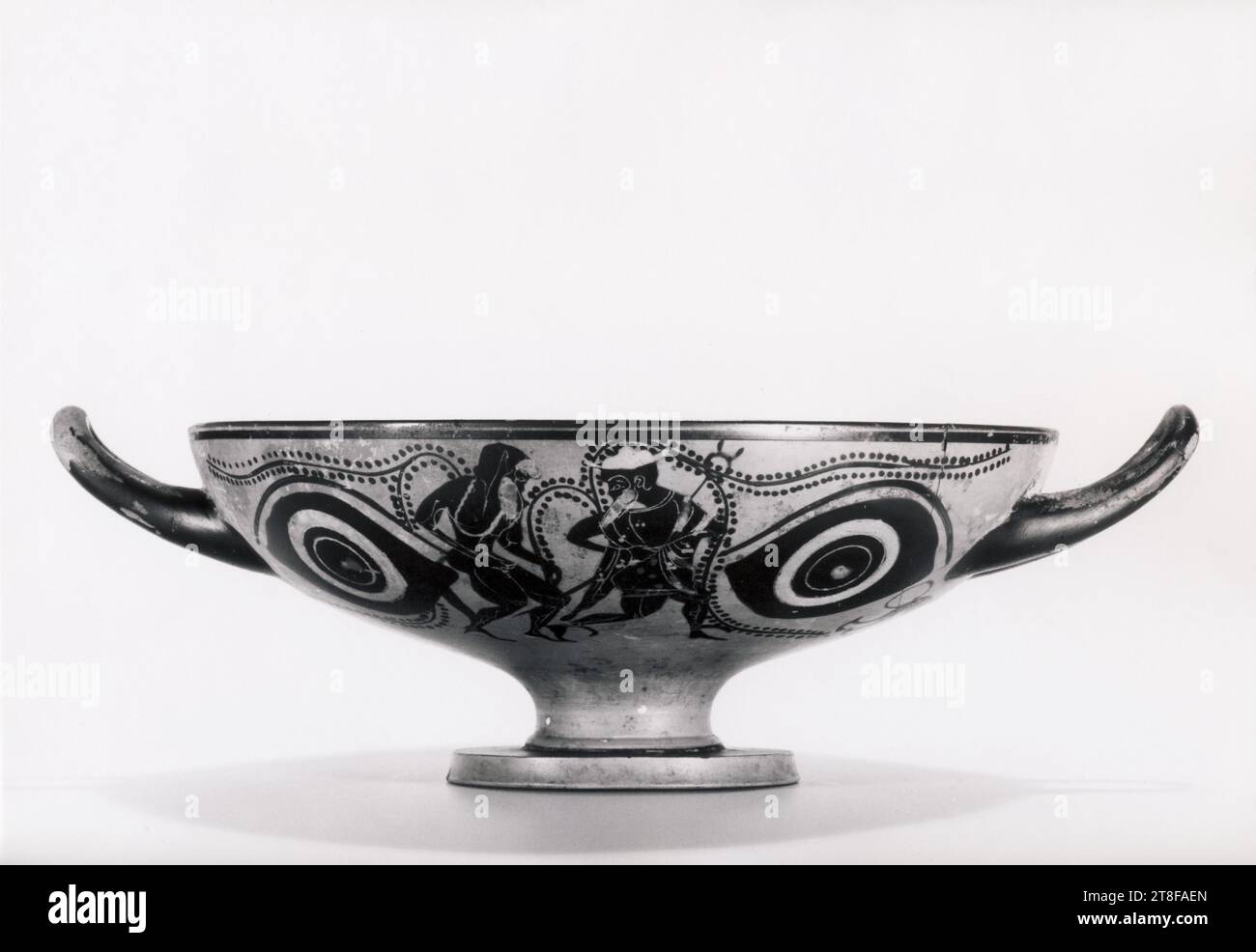 Kylix with eyes, Hermes, and a silenus (A), two sileni and a mule (B ...