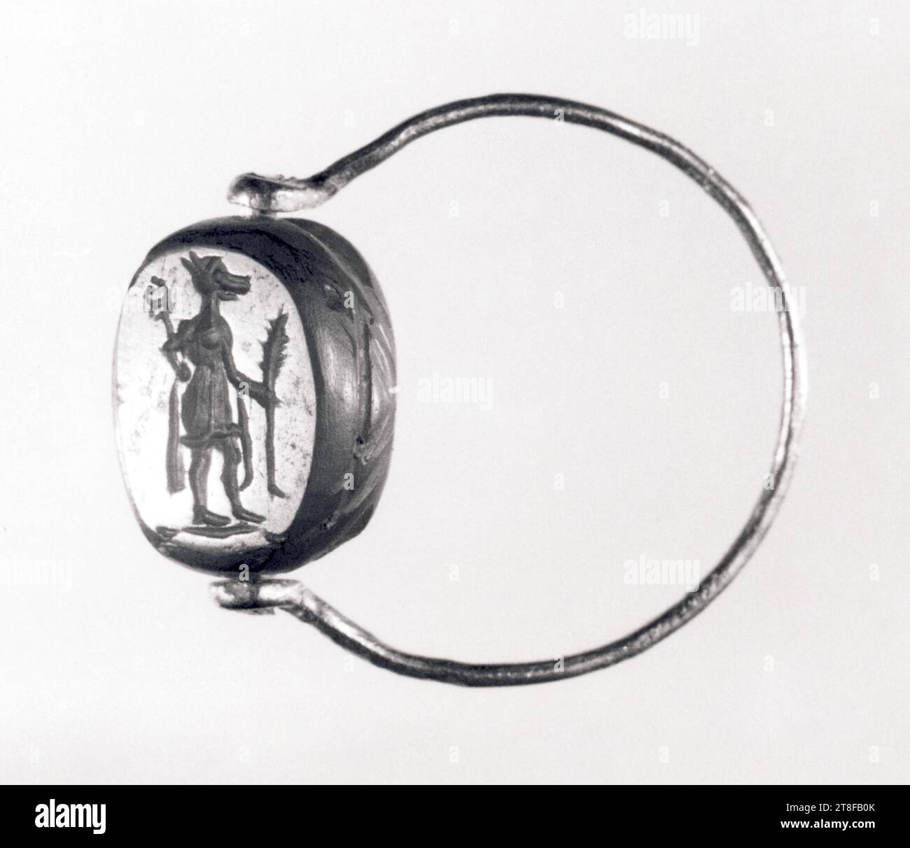 Egyptian signet ring hi-res stock photography and images - Alamy