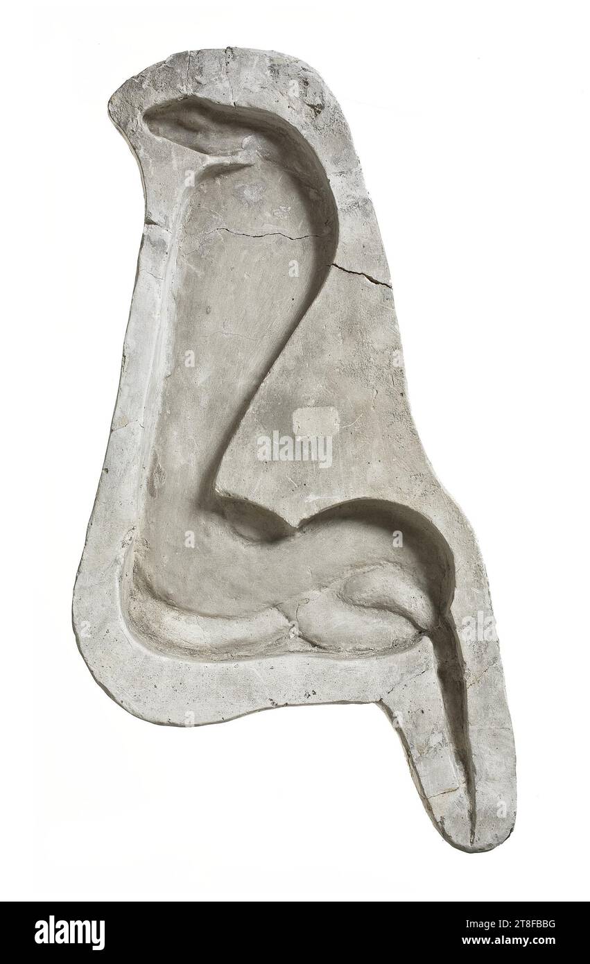 Cobra, 600 BC - 501 BC, Sculpture, Relief, Cast, Height 54 cm, Width 27 ...