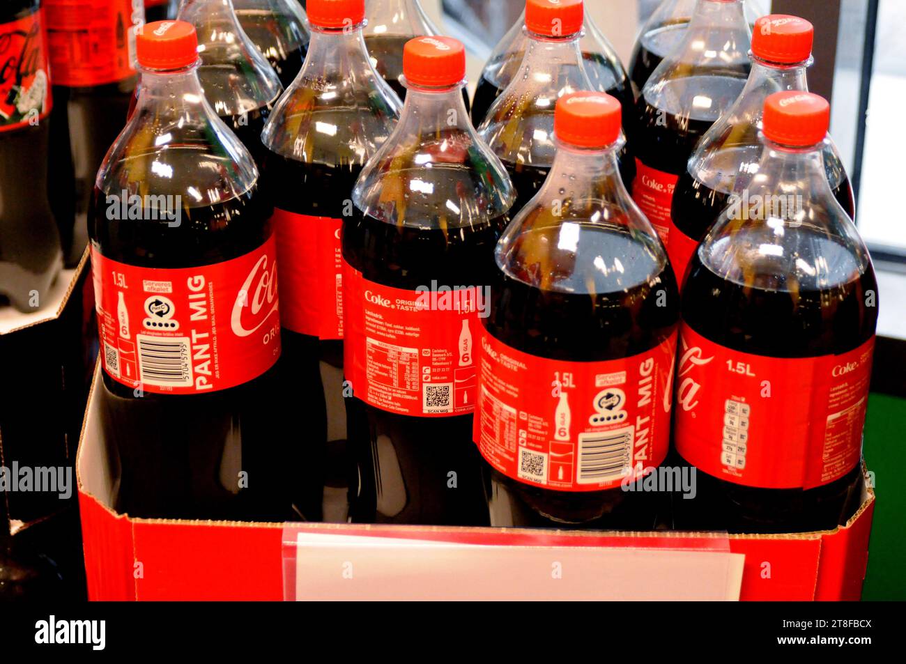 Cca cola hi-res stock photography and images - Alamy