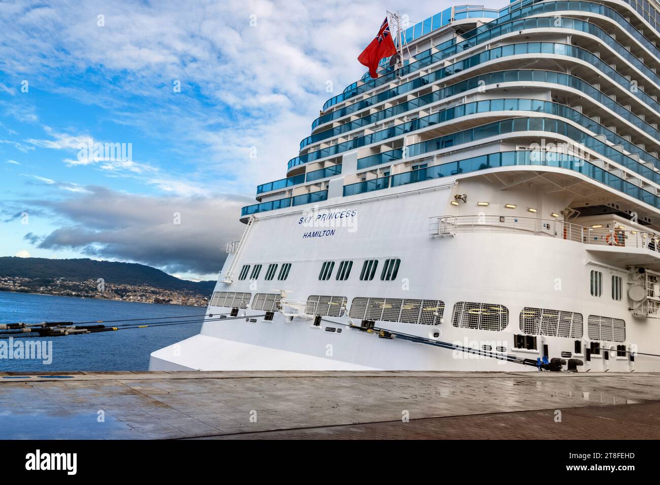 Sky Princess cruise ship aft end, docked a Muelle Transatlantic 2 ...