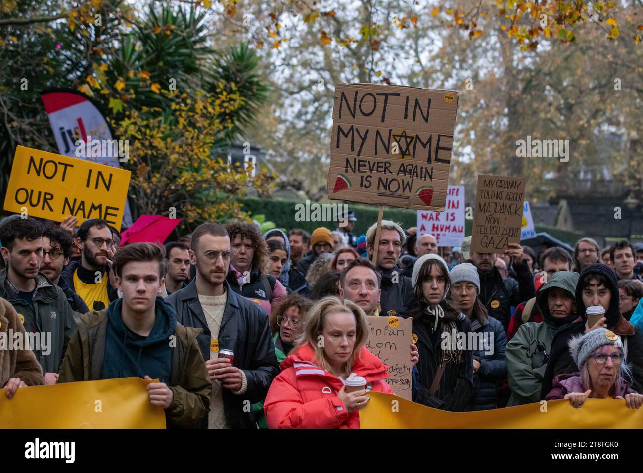 London, UK. 19th November, 2023. Members of the Jewish community attend ...
