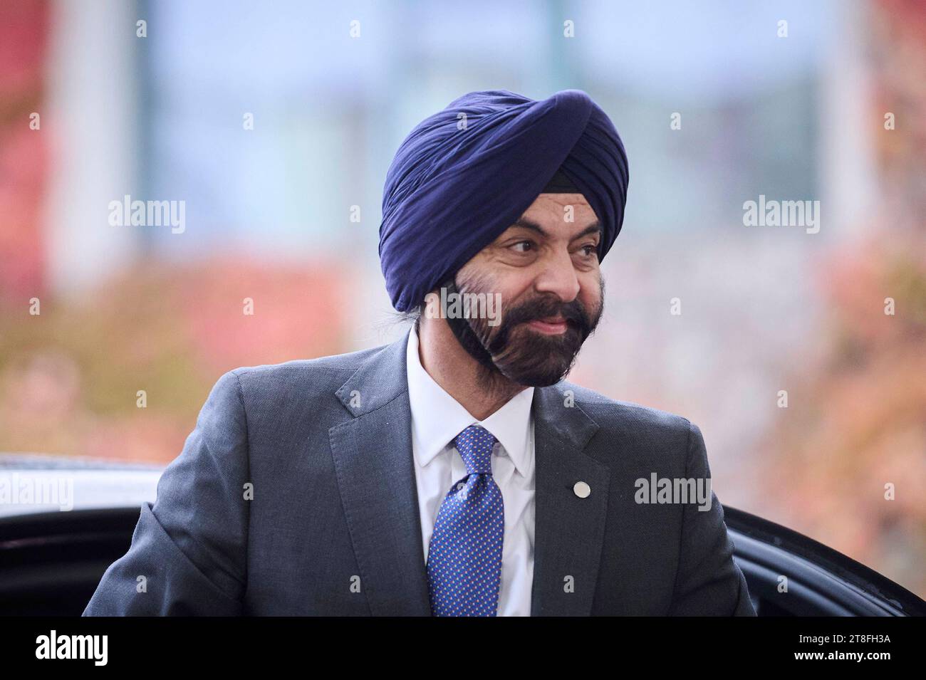 Berlin, Vorfahrt der Teilnehmer zum Compact with Africa im Bundeskanzleramt Bundeskanzler Olaf ...