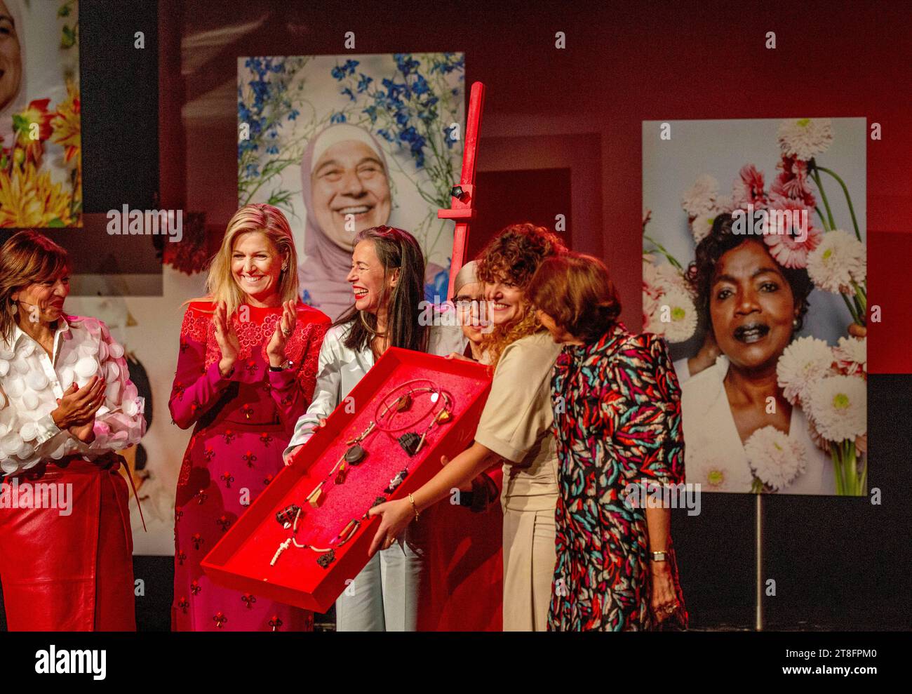 Rotterdam, Niederlande. 20th Nov, 2023. Queen Maxima of the Netherlands ...