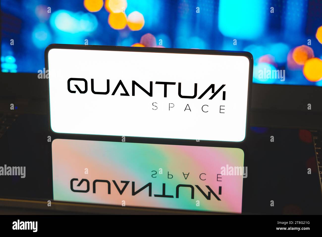 Quantum space logo hi-res stock photography and images - Alamy