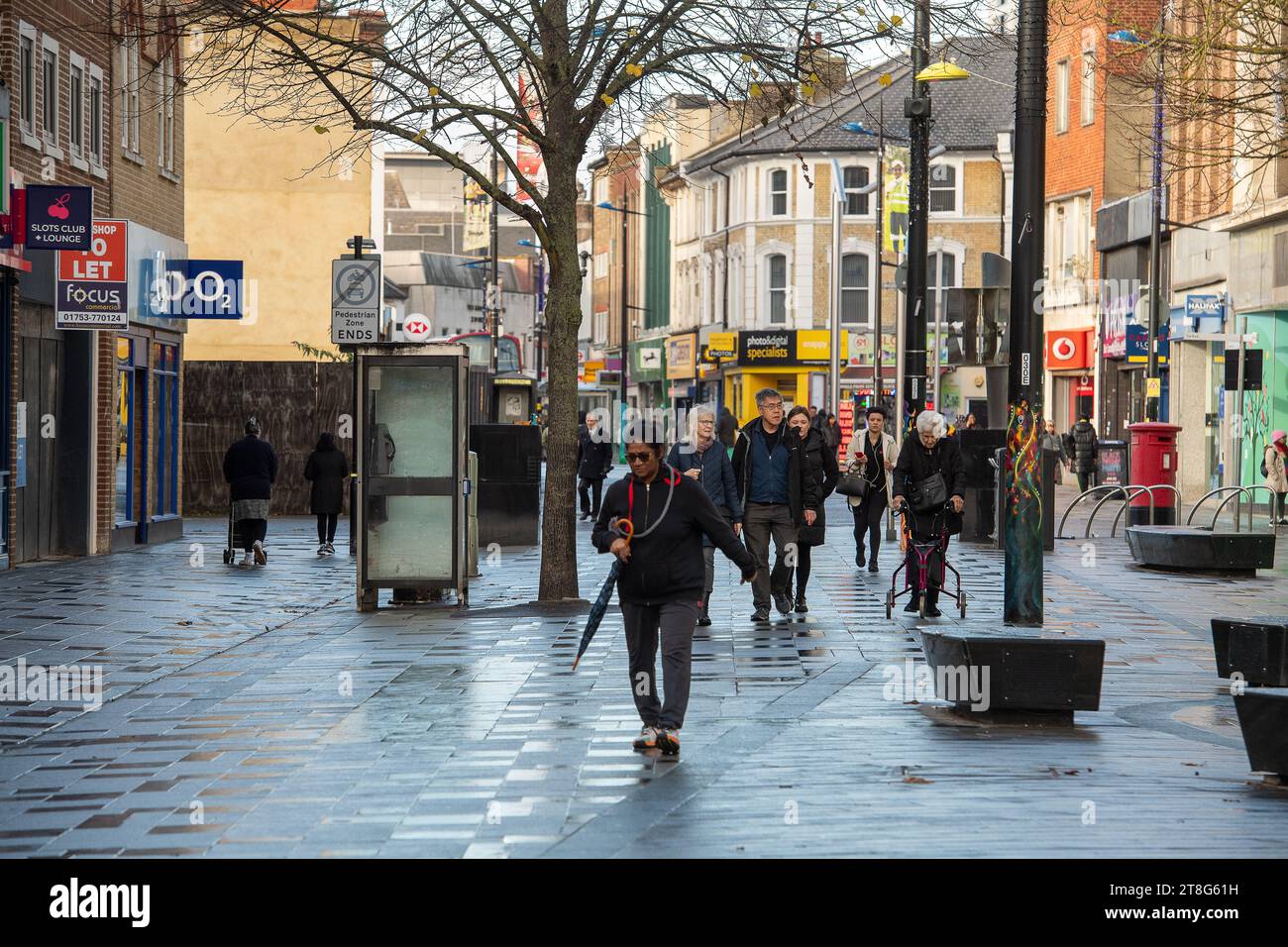 Slough, UK. 20th November, 2023. Slough High Street. The Telegraph ...