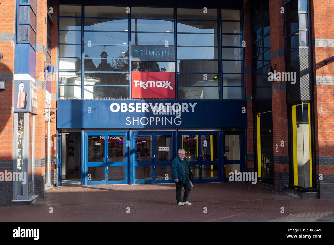 Slough, UK. 20th November, 2023.The Entrance to the Observatory ...