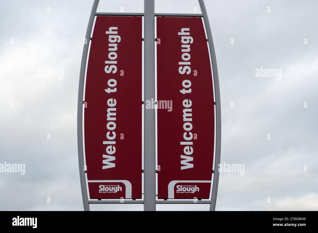 Slough, UK. 20th November, 2023. A Welcome to Slough sign. The ...