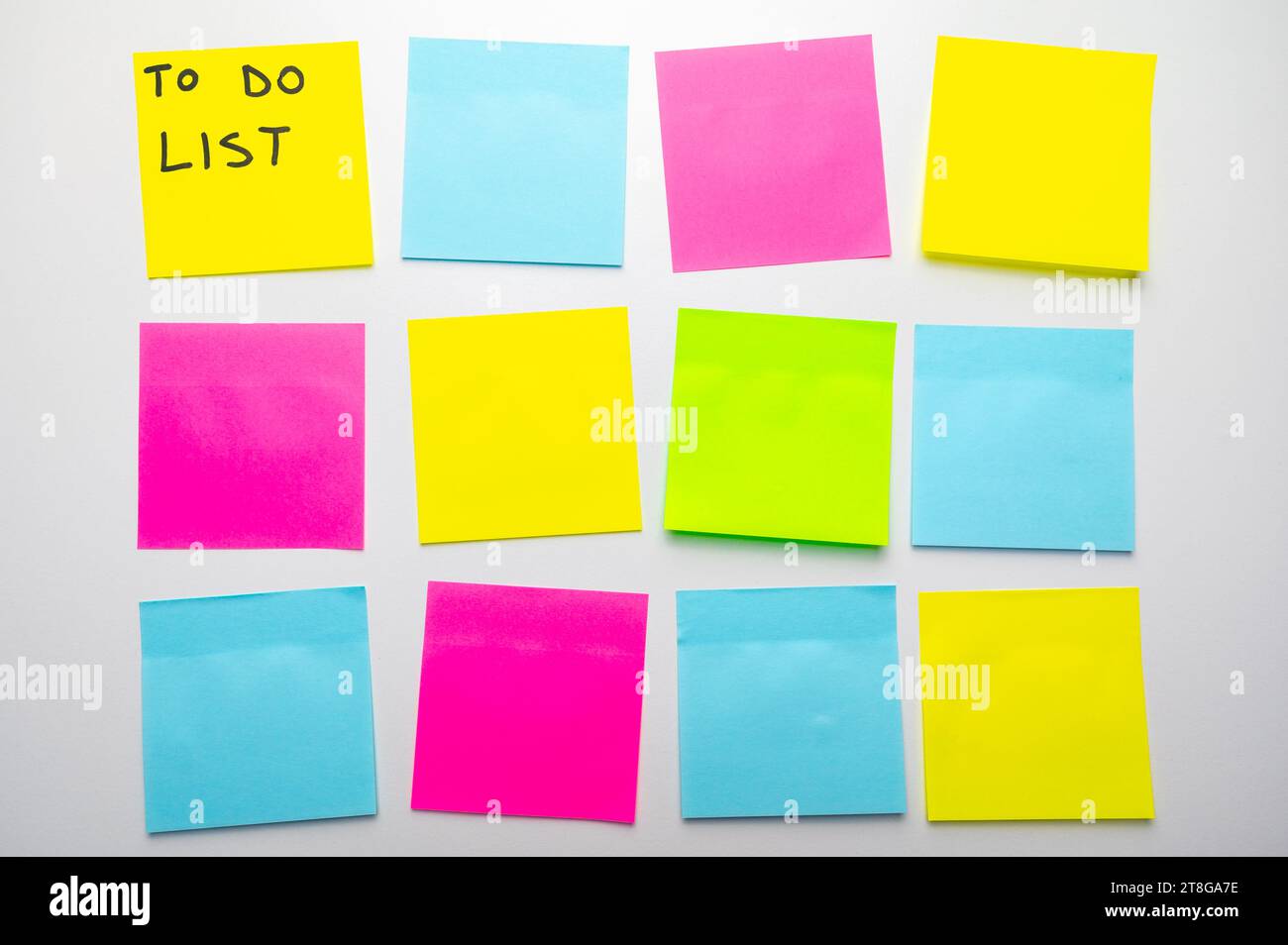 Adhesive sheets of different colors, with the wording "to do list ...