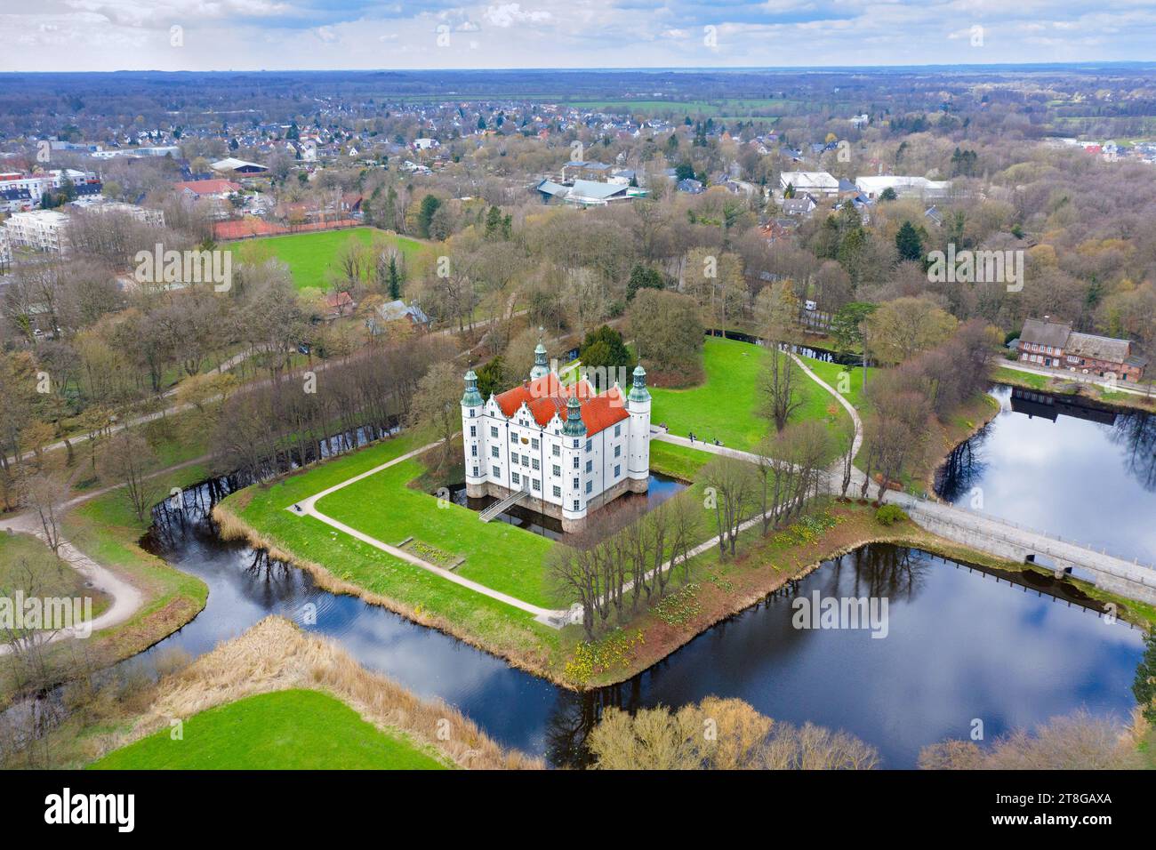 Aerial view over 16th century Schloss Ahrensburg / Ahrensburg Palace ...