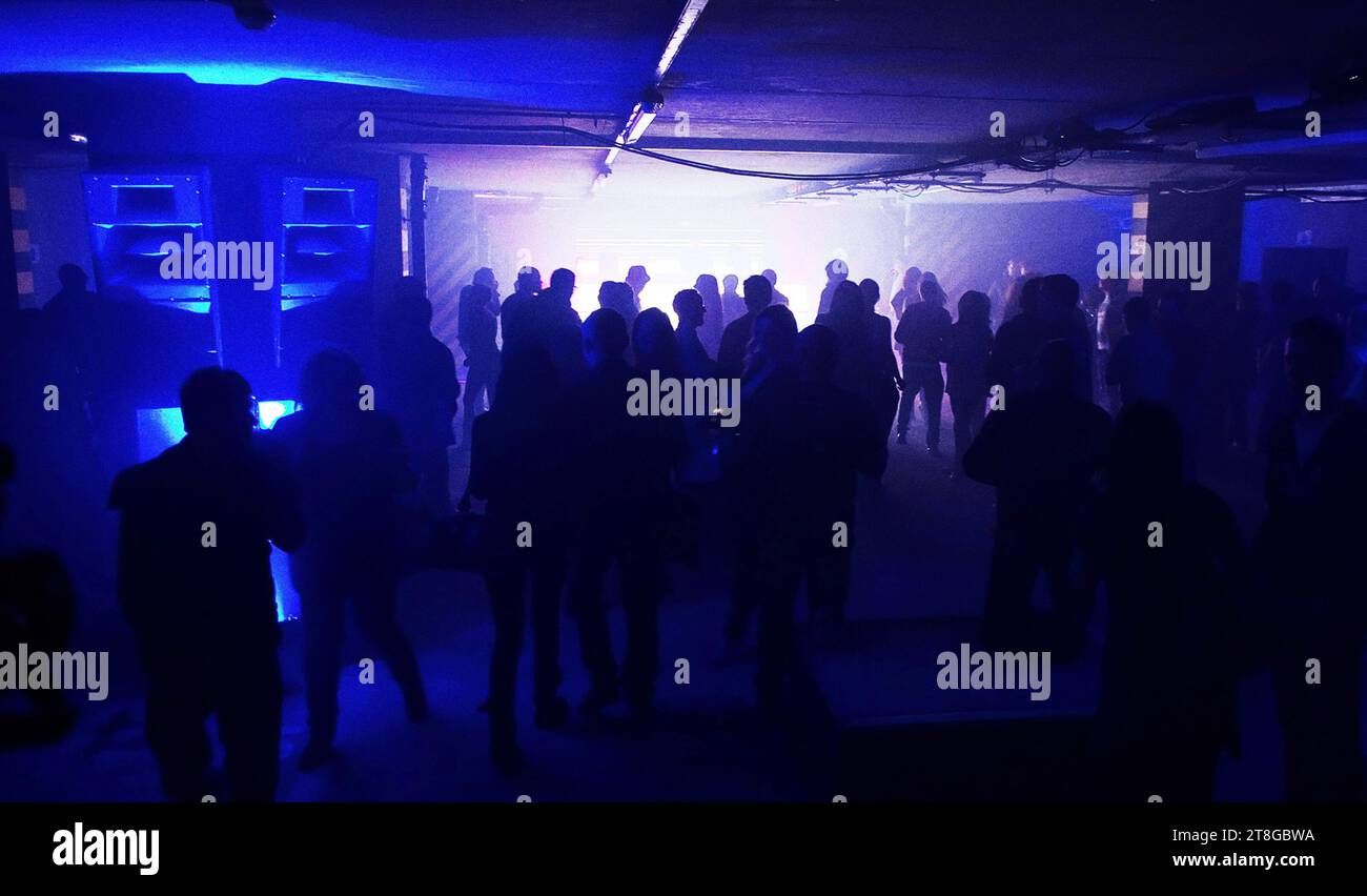 1990s rave hi-res stock photography and images - Alamy