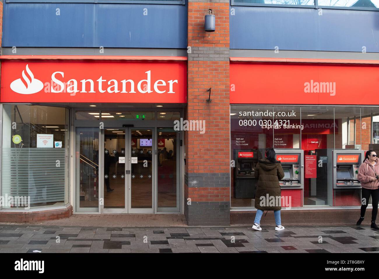 Santander bank statement hi-res stock photography and images - Alamy